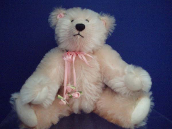 Susan Quinlan Doll & Teddy Bear Museum & Library